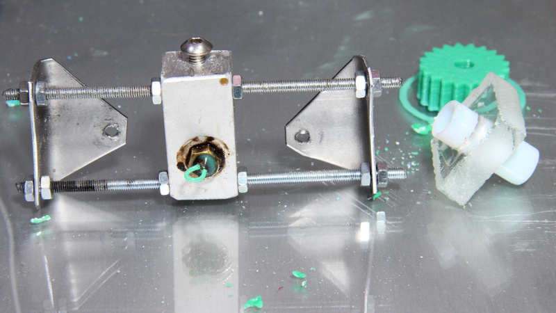 DIY plastics granule extruder version 3 - HomoFaciens